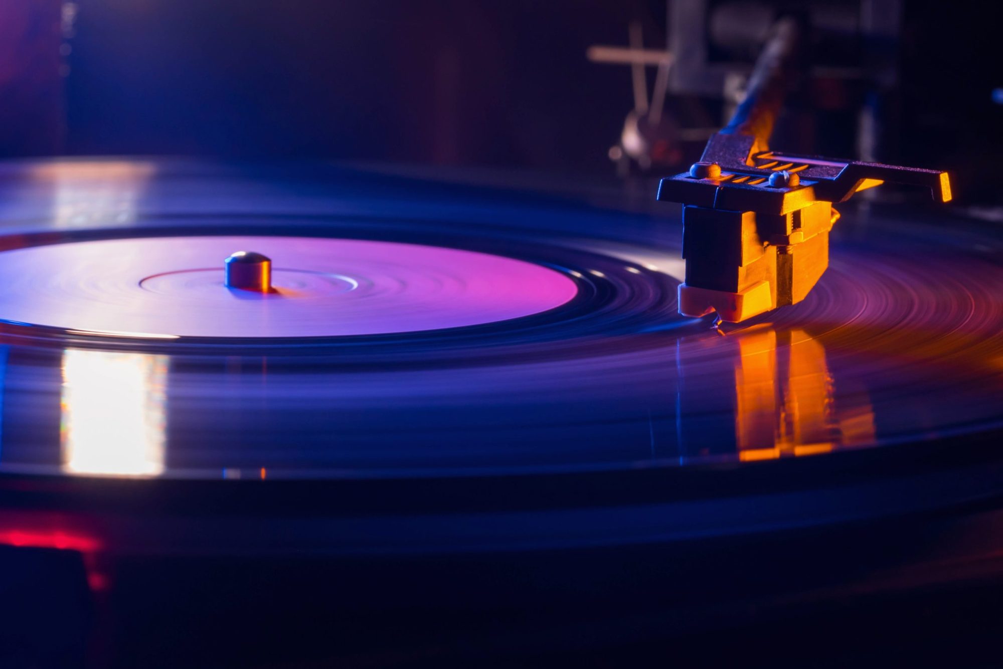 Vinyls Reloaded - MUSIC BROKERS - MB Entertainment Group